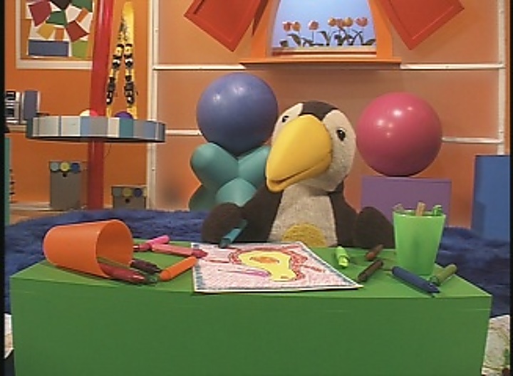 Ready Set Learn with Paz: Am I Blue | Discovery Education